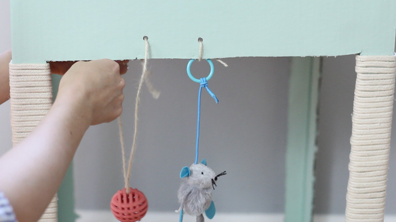 Make A Kitty Playplace Out Of A Box